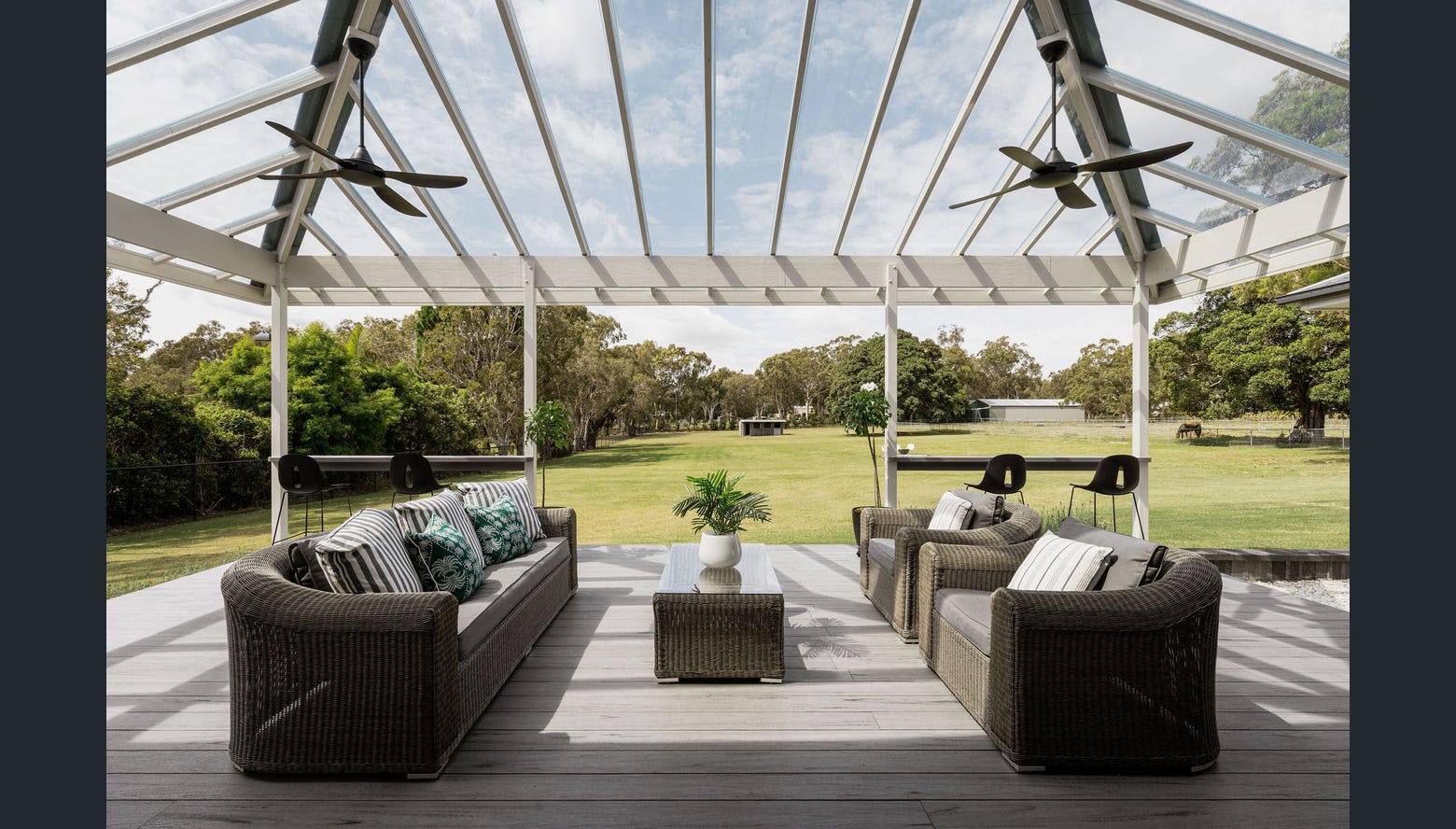 Ez glaze glass like polycarbonate roofing